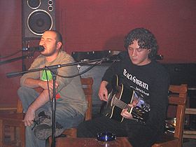 Tapinarii au turneu Anti Valentine''s Day cu "7 Pacate Rascumparate"