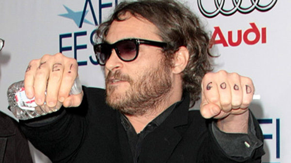 Joaquin Phoenix îşi lansează documentarul despre viaţa lui ca rapper