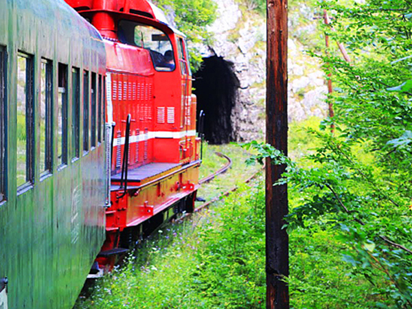 Calatorie in timp prin Semmeringul romanesc (Poze)