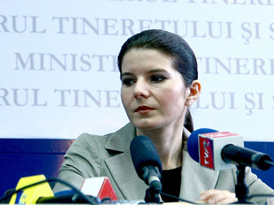 Monica Iacob-Ridzi pleaca in Austria pentru o biopsie osteo-medulara