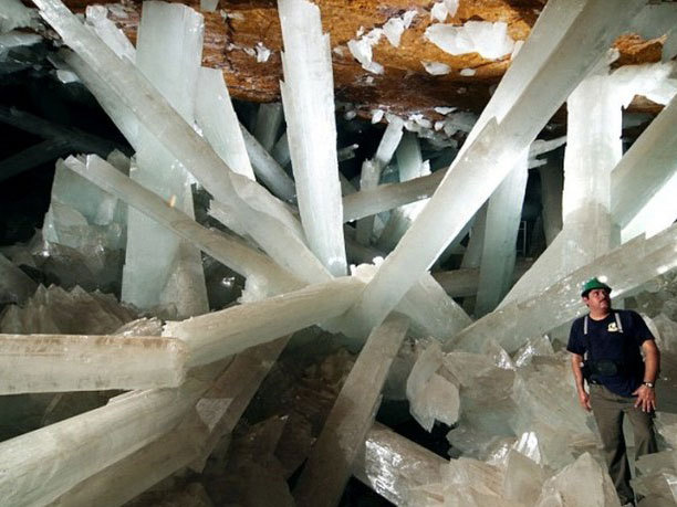 A opta minune a lumii, pestera de cristale din Mexic (Poze)