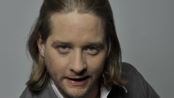 Joacă în “Tanti Florica”! Actorul american James Longshore ...