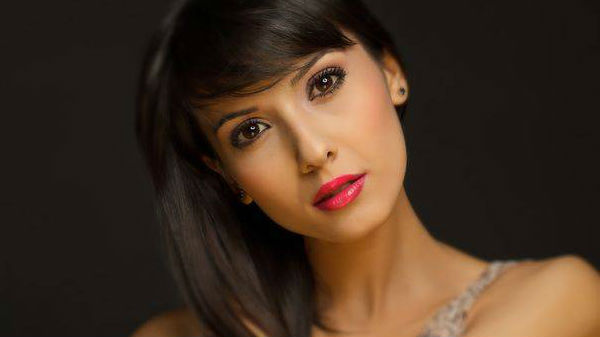 Alexandra Bădoi a lansat un nou videoclip