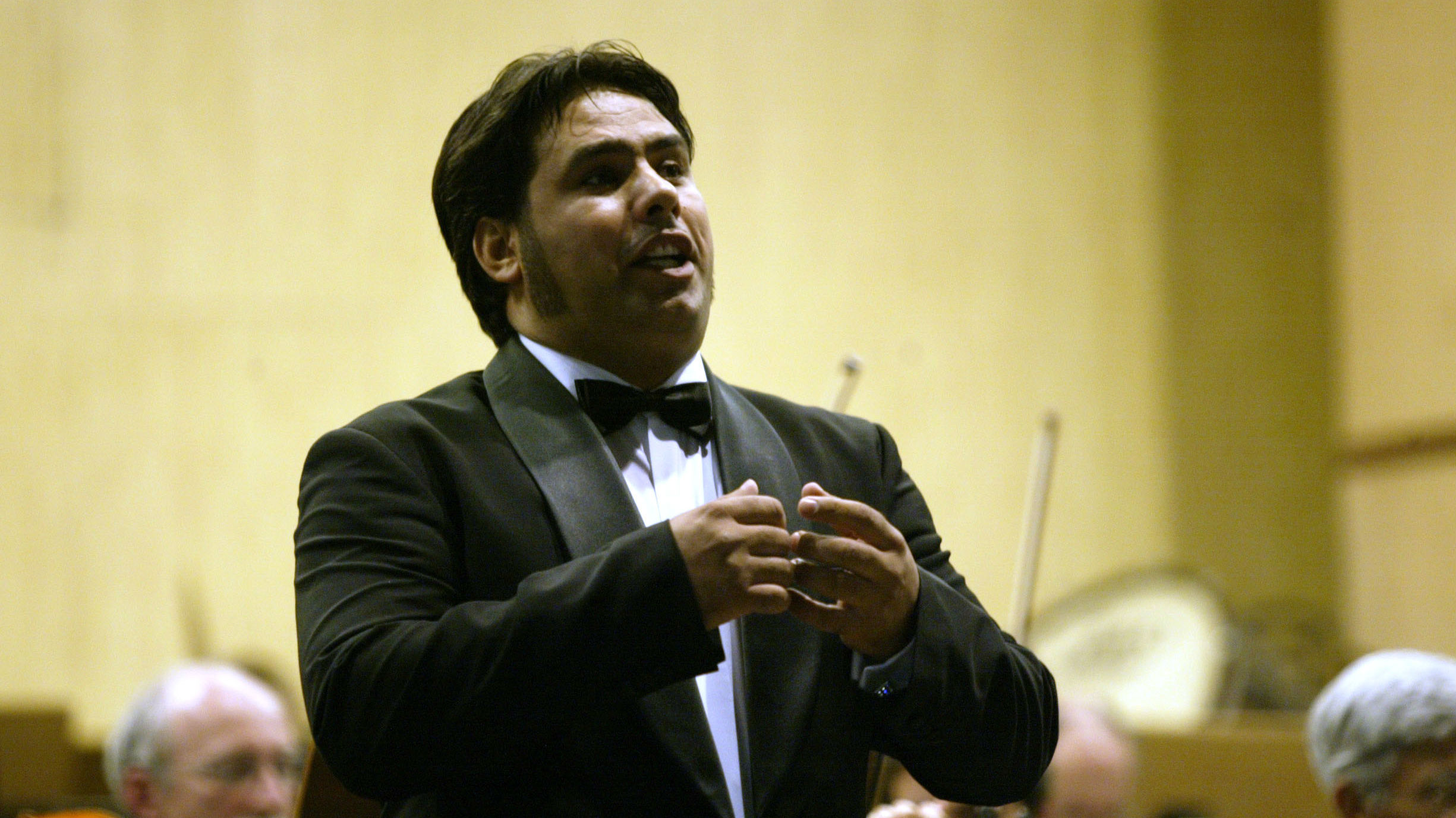 Costel Busuioc, concert de Crăciun la Bucureşti