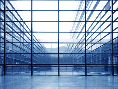 Istoria sticlei. Cum a fost descoperită sticla