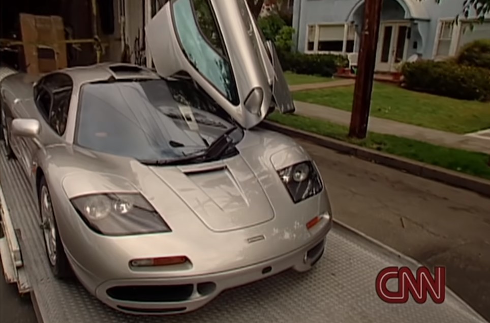 VIDEO: Momentul când Elon Musk a primit primul lui supercar, în 1999