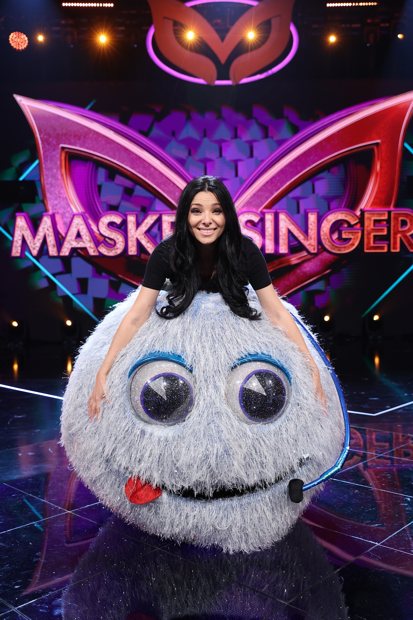 Corina Caragea și Cătălin Zmărăndescu, demascați la "Masked Singer"