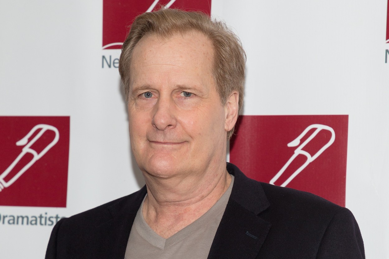 Jeff Daniels va juca rolul principal în viitorul serial Netflix „A Man ...